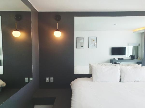 Pampas Hotel Jeju - Incheon
