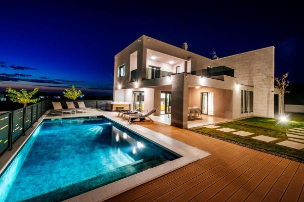 Villa Maluja - Sukošan