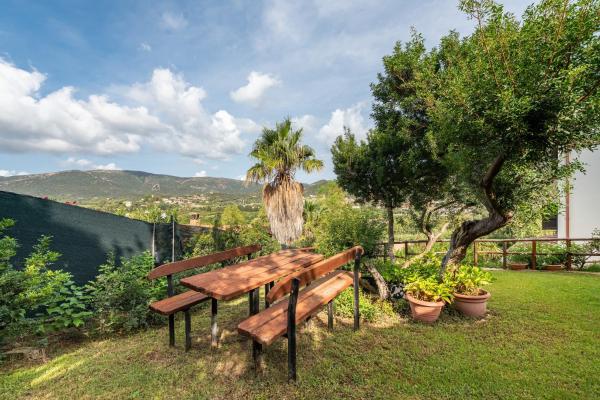 Appartamento Chia A - Domus de Maria