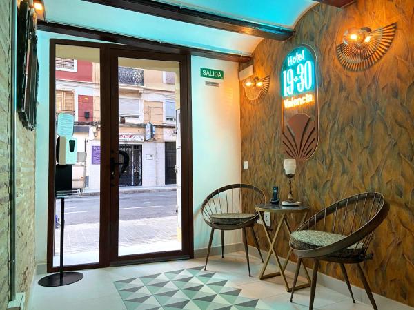 Hotel 19-30 Valencia - Manises