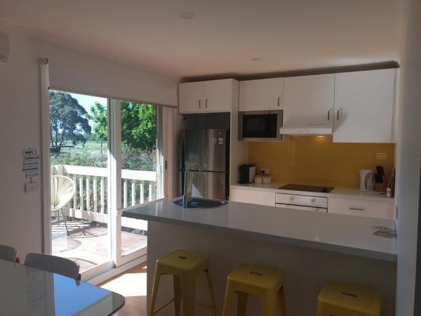 Race Course Apartments - Yarra Glen