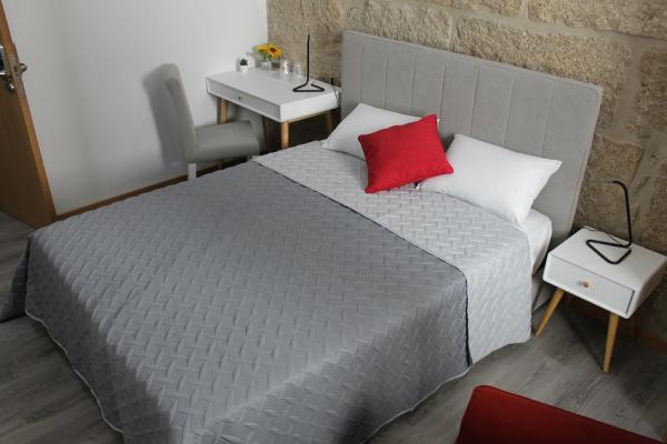 Alojamento Girassol - Guest House - Quarto Com Casa De Banho Privativa - Castelo Branco