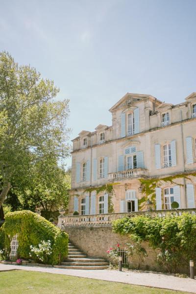 Chateau De Varenne - Saint-Laurent-des-Arbres