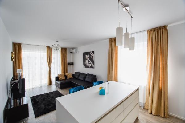 No. 10 - The Penthouse In City Center - Oradea