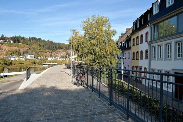 Pearl Studio Apart - King Bed - Netflix - Projector - Fast Wi-fi - Trier