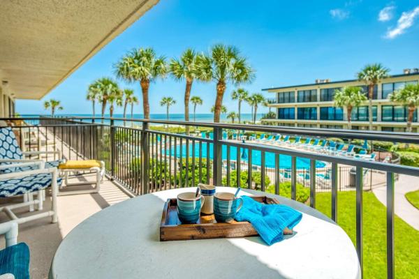 Grandma's Rest East - Crescent Beach, FL