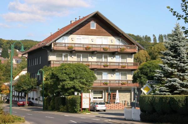 Gasthaus Zur Quelle - Hachenburg