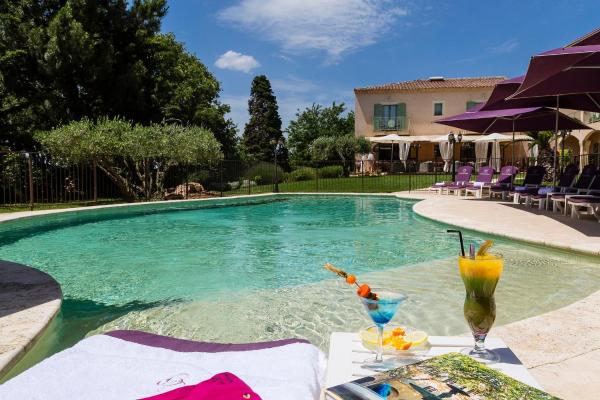 Hotel Restaurant Le Clos De Pradines - Gard