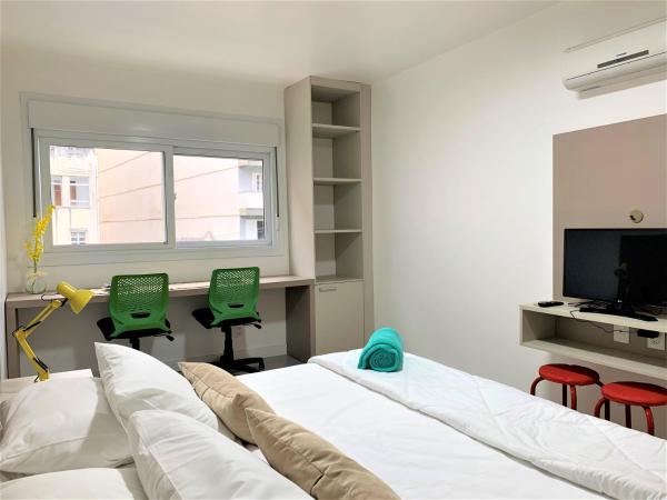 Apartamento Impecável Fm - Retirada Das Chaves Mediante Agendamento Com Uma Hora De Antecedência Com Andreia Ou Luis - Porto Alegre