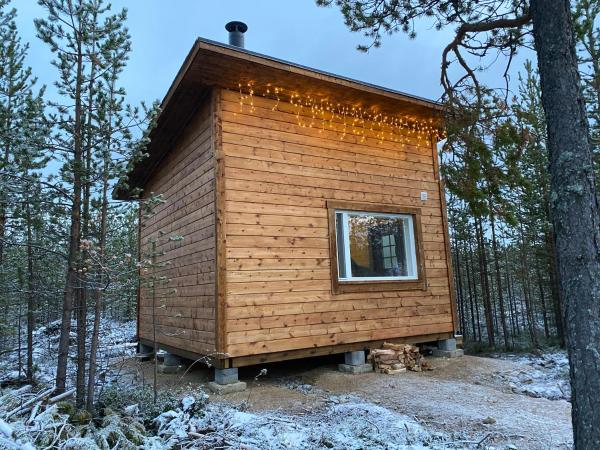 Aurora Husky Hut - Inari