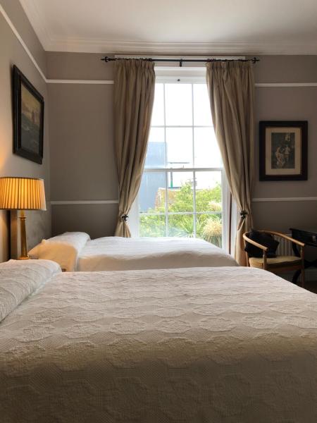 Harveys Guest House - Portmarnock
