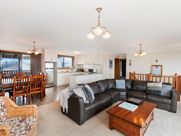 Ambience By The Sea - Port Fairy