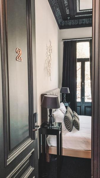 B In Antwerp - Lier