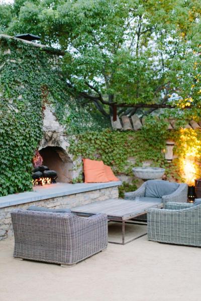 Seven Branches Venue And Inn - Glen Ellen, CA