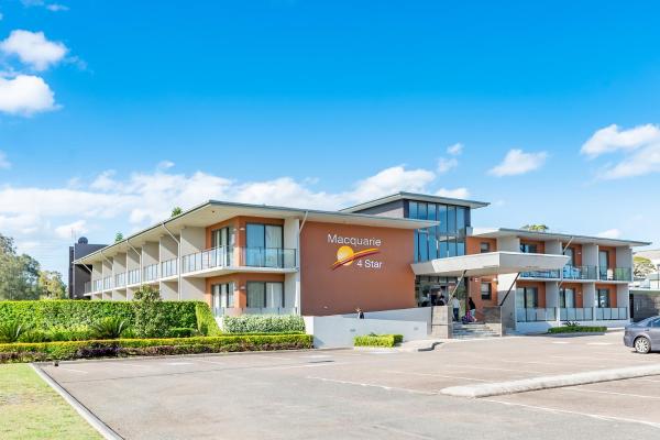 Macquarie 4 Star - Newcastle