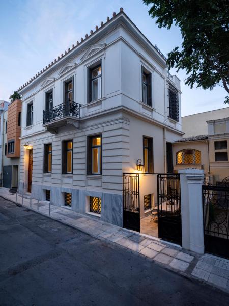 The White House Plaka Historical Mansion By Jj Hospitality - Athens