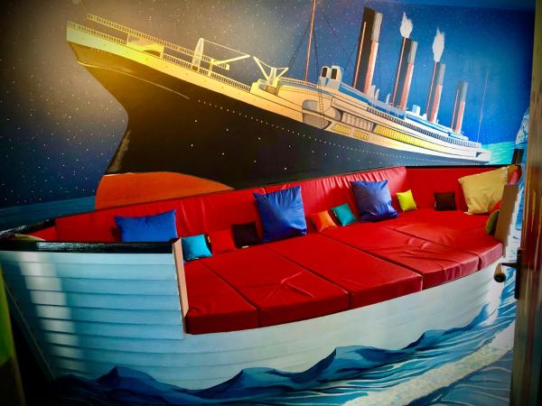 Rose Titanic Belfast Holiday Home - Belfast