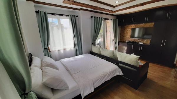 Gab's Cozyhome Studio & 2 Balconies @ Bonbel Condo - Baguio