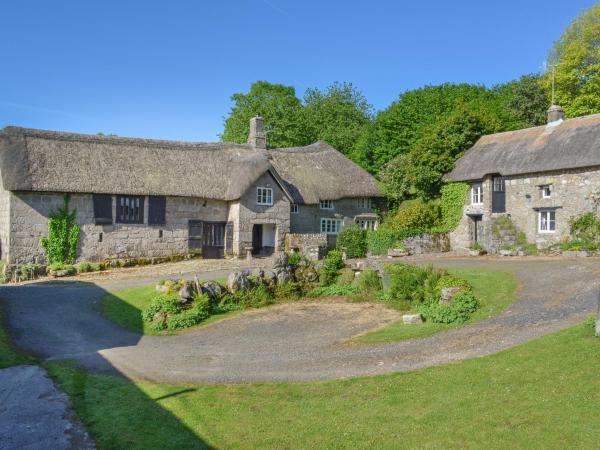 Hole Farm - Dartmoor Forest