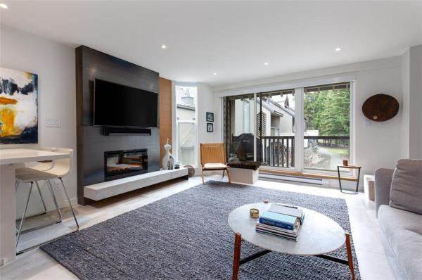 2br | Gables | Steps To Gondolas | Heated Floors | Private Balcony | Fireplace - Whistler