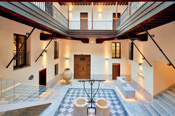 Tandem Palacio Veedor De Galeras Suites - 羅塔