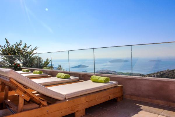 Zaki-1 Premium - Skiathos