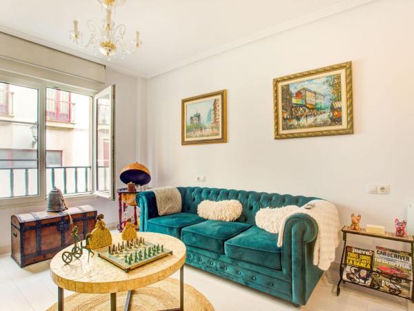 Belvilla By Oyo Apartamento En Cimadevilla - Gijón