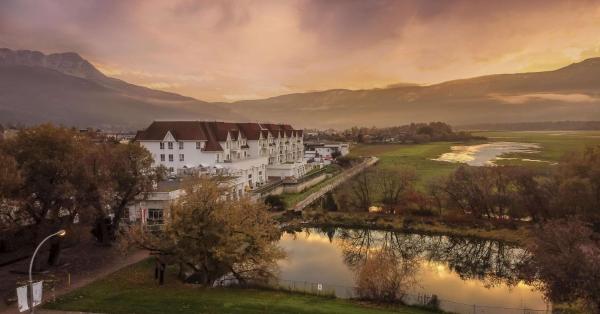 Prestige Harbourfront Resort, Worldhotels Luxury - Salmon Arm