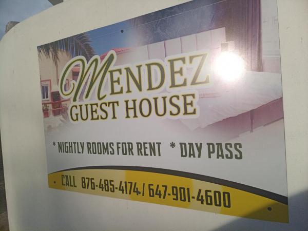 Mendez Guesthouse Cottage Montego Bay Villa - Montego Bay