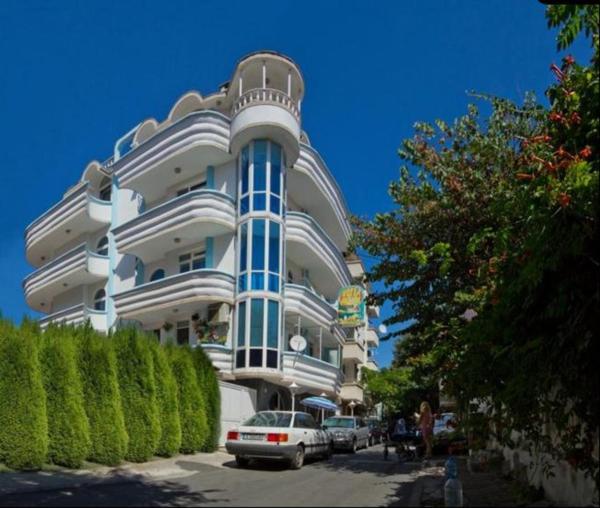 Family Hotel Paros 2 - Pomorie