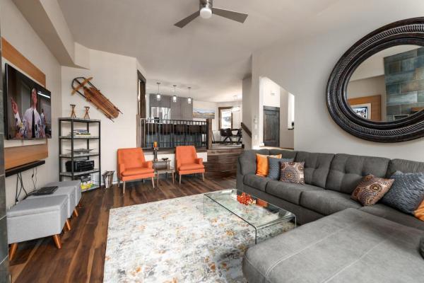 Chimney Ridge 507 Townhome Remodeled Hot Tub - Copper Mountain, CO