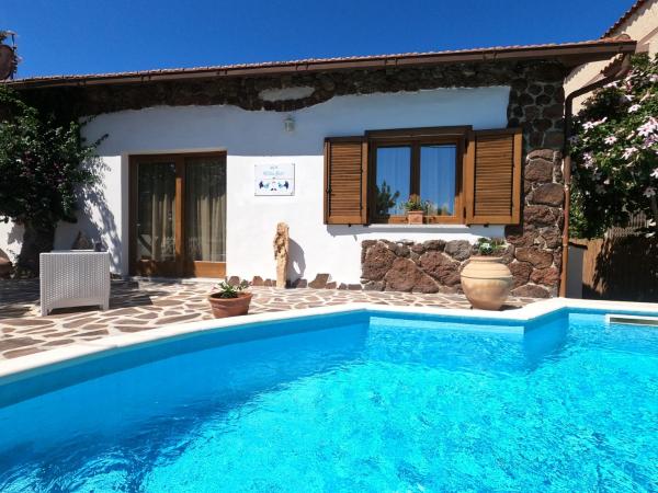 Villa Sari Affitta Camere - Posada