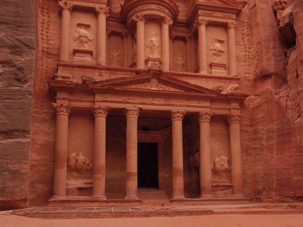 Mövenpick Resort Petra - Jordan