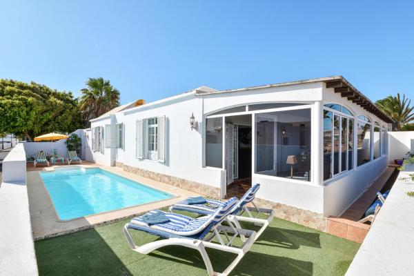 Villa Rústica Con Piscina Privada - Lanzarote