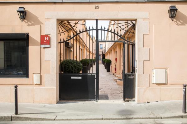 Hotel De L'horloge - Vincennes