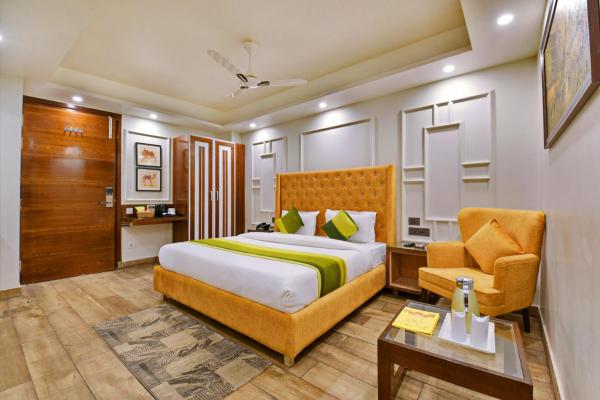 Hotel Blue Pearl - Free Airport Pick Up - Delhi