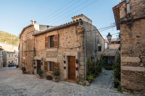 Macarena's House - Deià