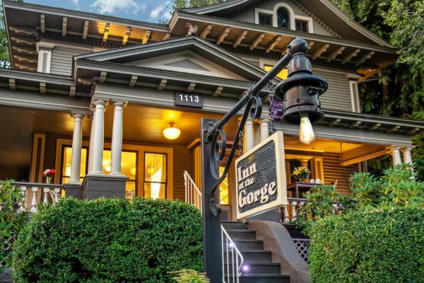 Inn At The Gorge - Hood River, OR
