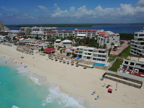Solymar Beach Condos - Cancún