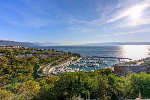 Apartments Novi - Klenovica