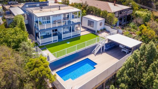 Peninsula Retreat - Rye