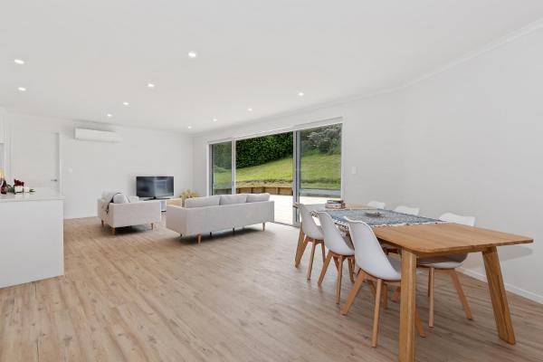 The Platinum Rendezvous - Matapouri Holiday Home - Tutukaka
