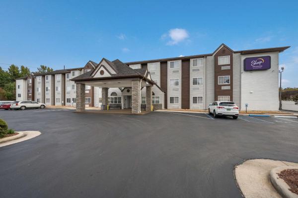 Sleep Inn & Suites - Decatur, AL