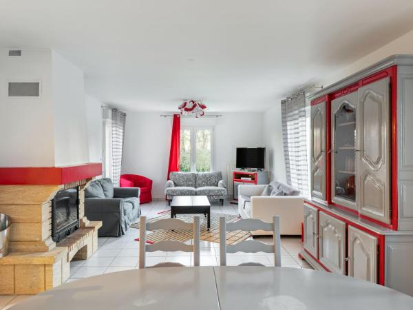 Quiet Holiday Home With Garden - Isigny-sur-Mer