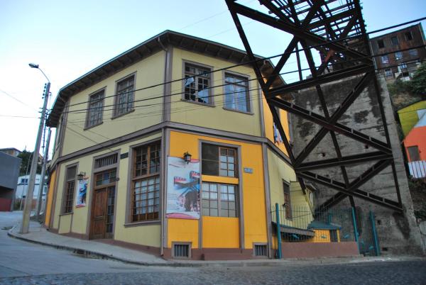 Hostal Recuerdos De Familia - Valparaíso, Chile
