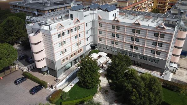 Hotel Svevo - Pouilles