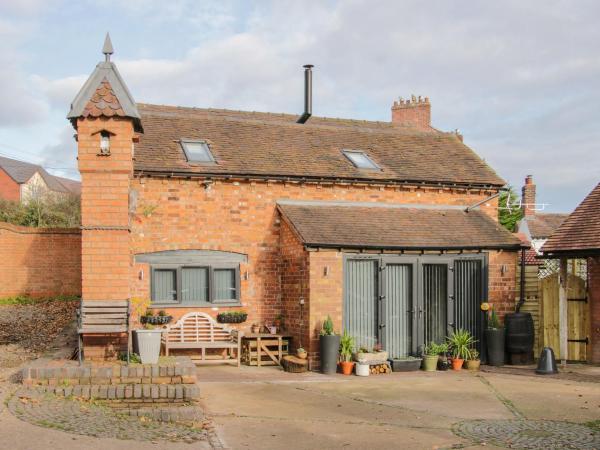 Bank House Barn - Rowton Castle