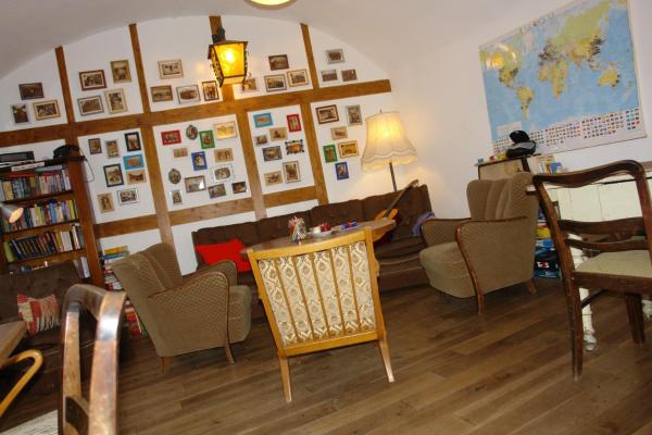 Lotte - The Backpackers - Heidelberg