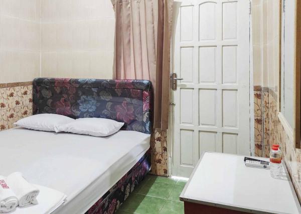Queen Asri Mitra Reddoorz - Kediri