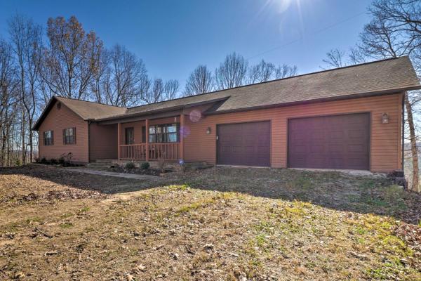 Secluded Marble Falls Family Home With Mtn Views! - Arkansas